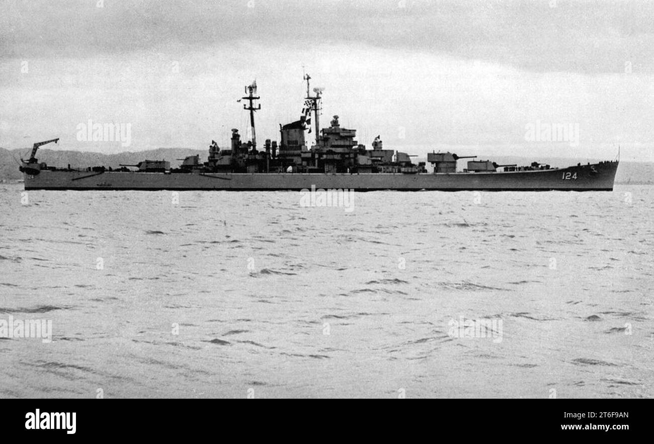 USS Rochester (CA-124) underway in 1956 Stock Photo - Alamy