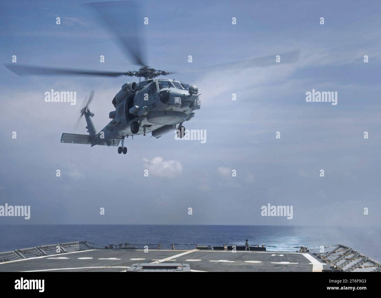 USS Rodney M. Davis operations 140913 Stock Photo - Alamy