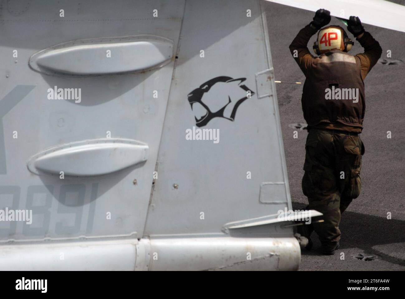 Uss ronald reagan united hi-res stock photography and images - Alamy