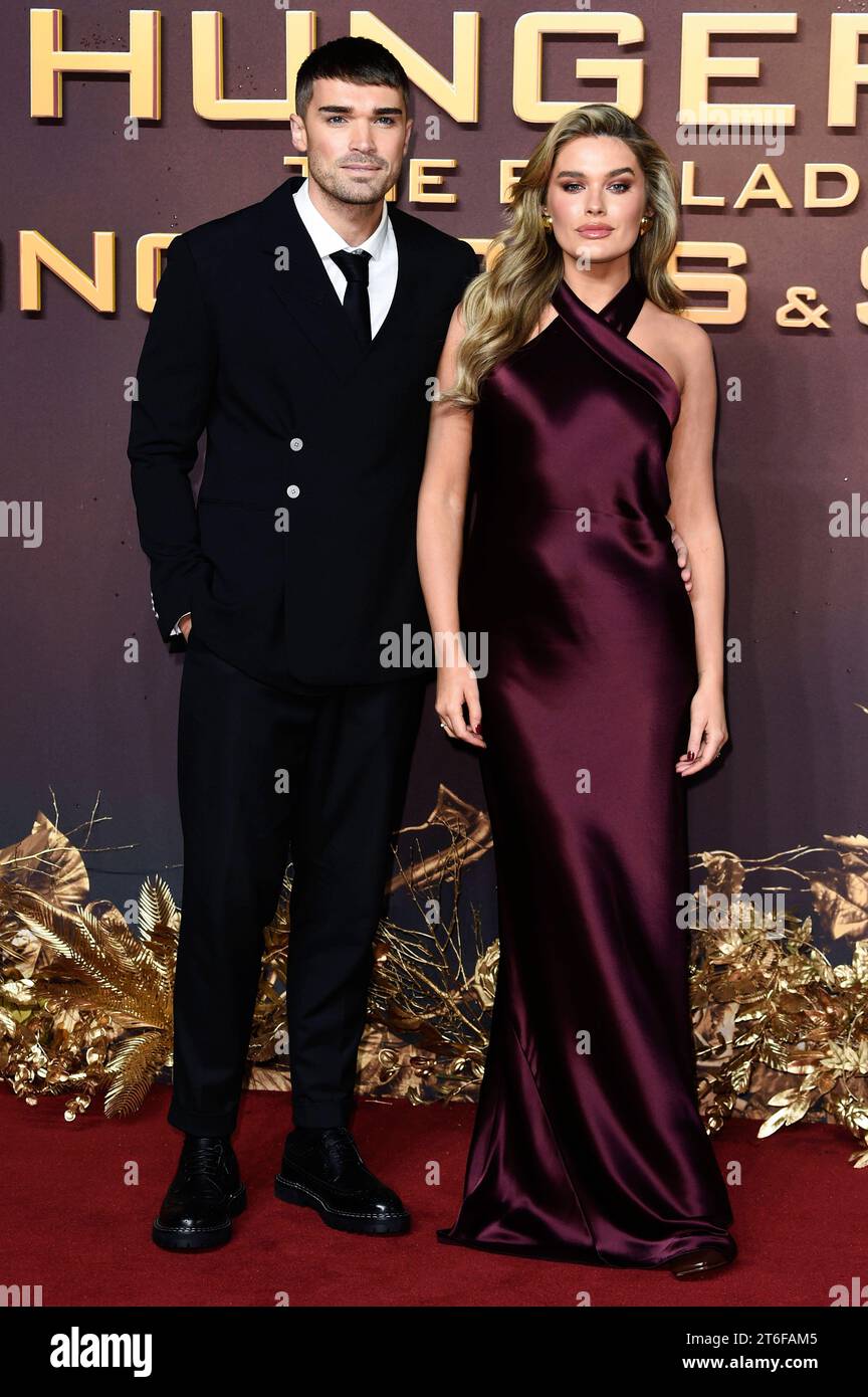 Josh cuthbert and chloe lloyd hi-res stock photography and images - Alamy