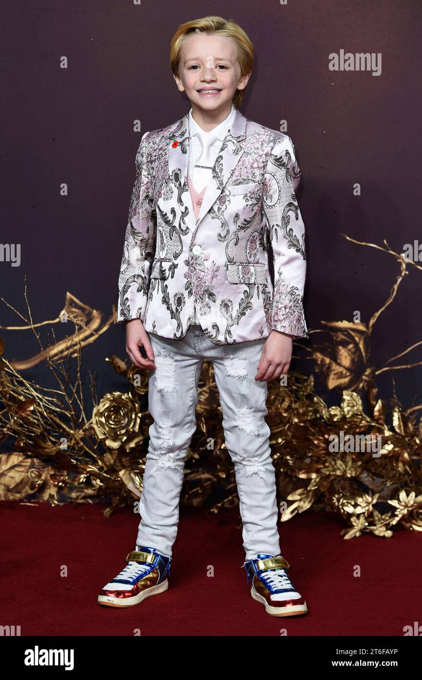 Dexter Sol Ansell bei der Premiere des Kinofilms The Hunger Games: The ...