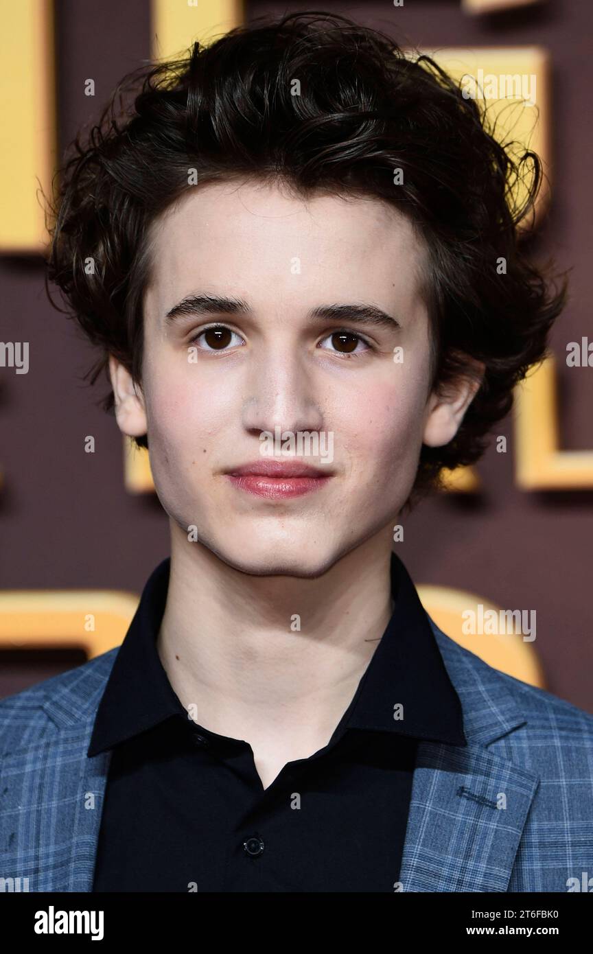 Max Raphael bei der Premiere des Kinofilms The Hunger Games: The Ballad ...