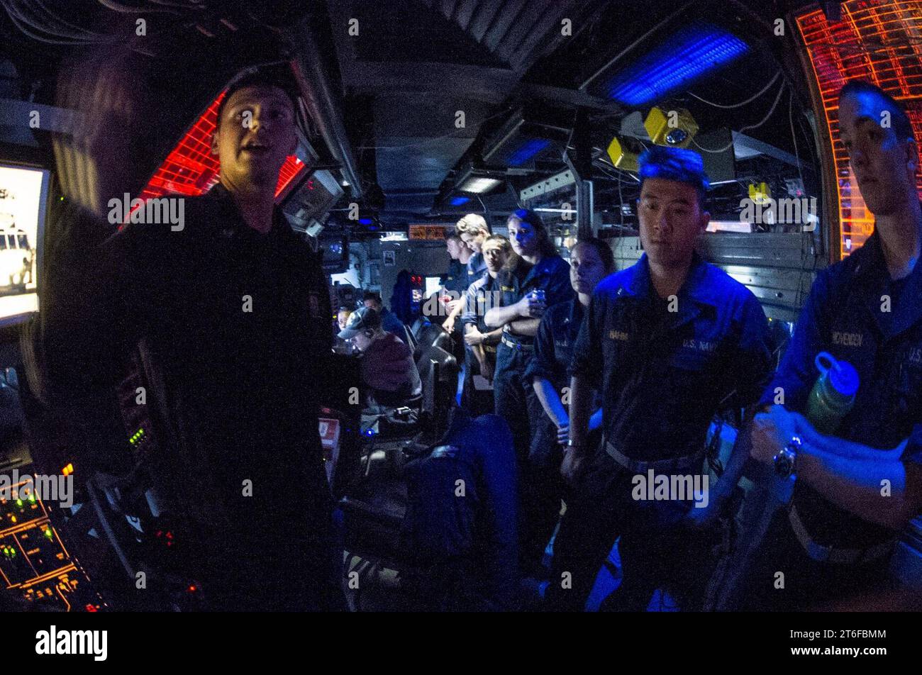 USS Roosevelt (DDG 80) 140708 Stock Photo - Alamy