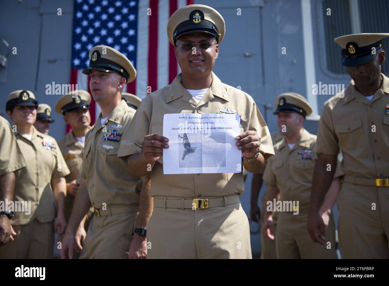 USS Roosevelt (DDG 80) 140916 Stock Photo - Alamy