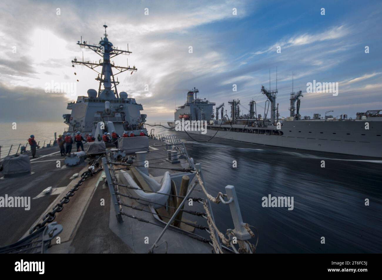 USS Roosevelt replenishes with USNS Joshua Humphreys Stock Photo - Alamy