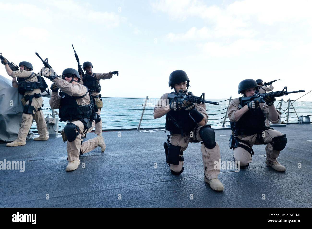 USS Ross action 151022 Stock Photo - Alamy