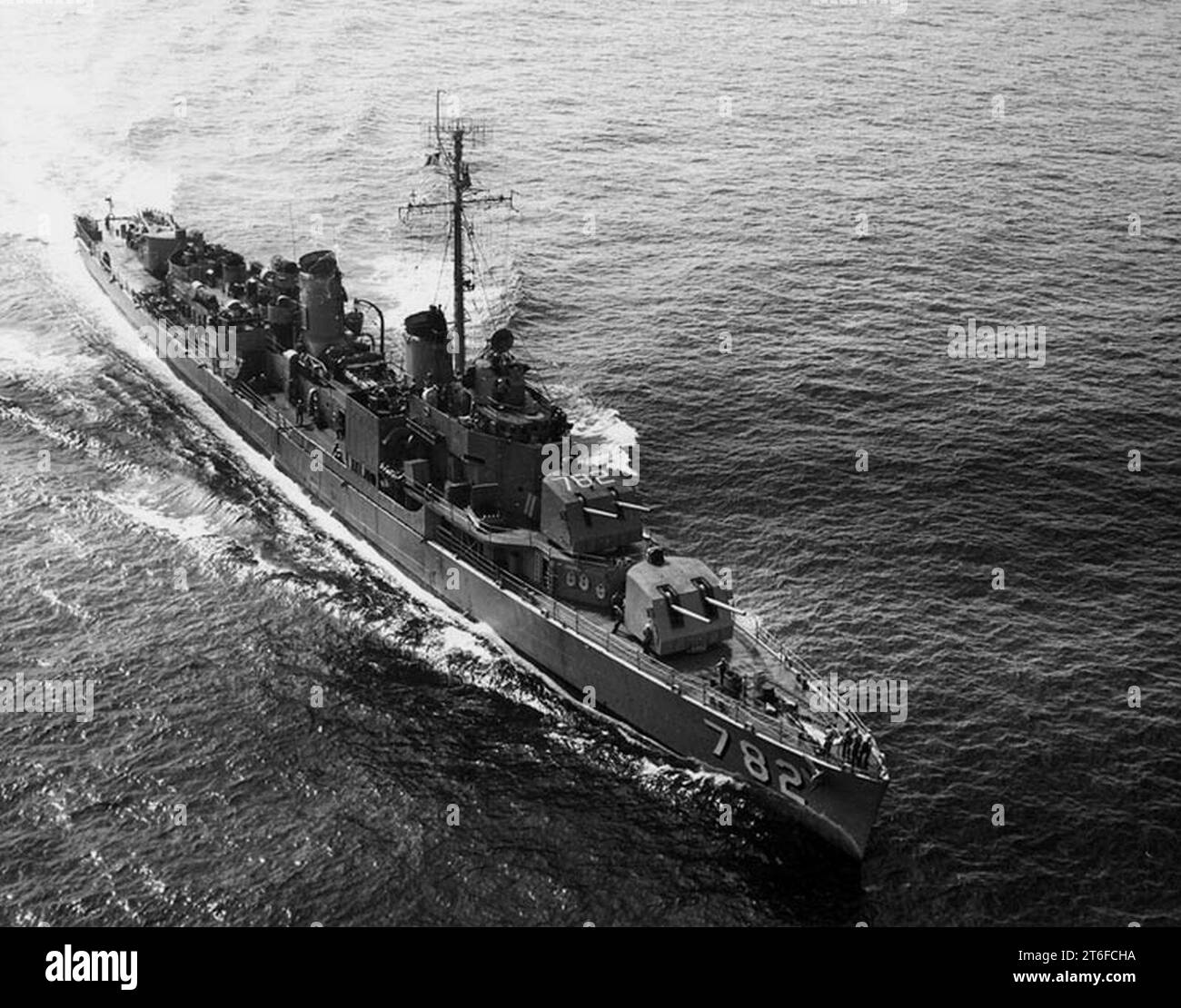 USS Rowan (DD-782) underway c1950 Stock Photo - Alamy