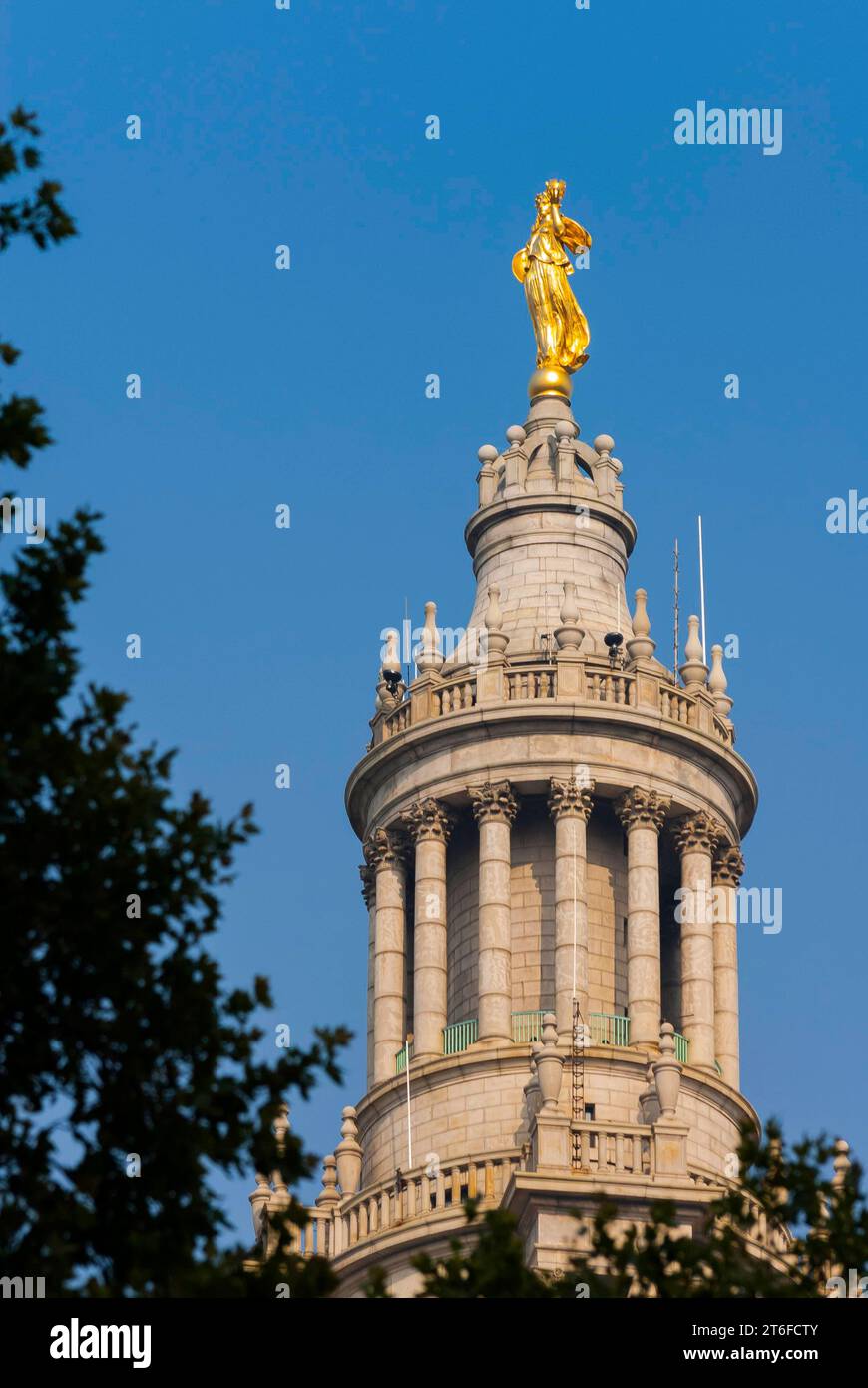 Municipal building, building, figure, gold, historical, history ...