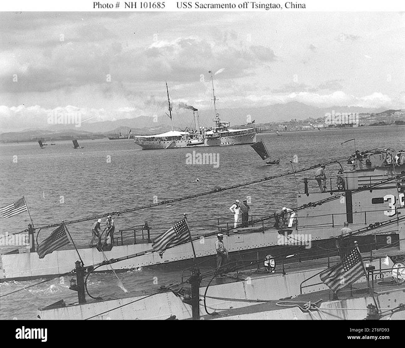 Uss sacramento hi-res stock photography and images - Alamy