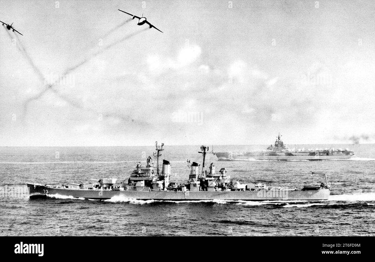 USS Saint Paul (CA-73) and Hancock (CVA-19) underway 1958 Stock Photo ...