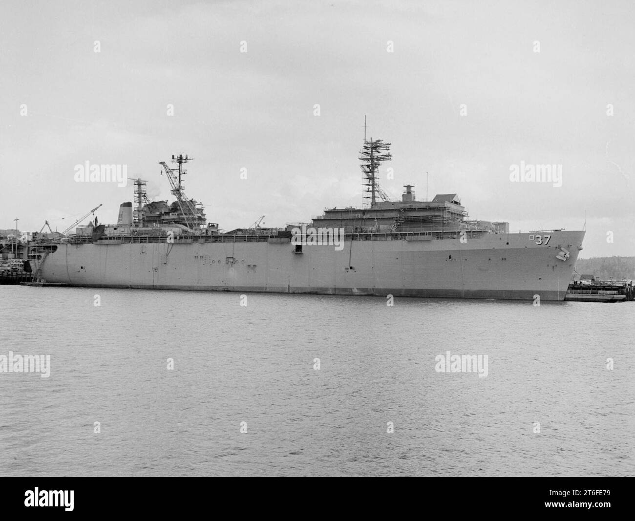 USS Samuel Gompers (AD-37) fitting out at the Puget Sound Naval ...