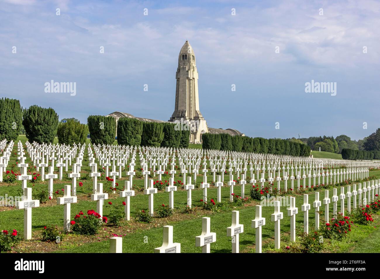 The Douaumont Ossuary and military cemetery for French and German ...
