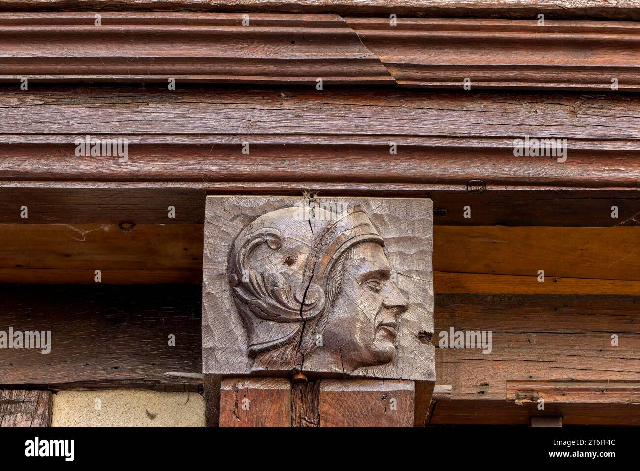 Renaissance decoration and refinement of the houses of Troyes in the ...