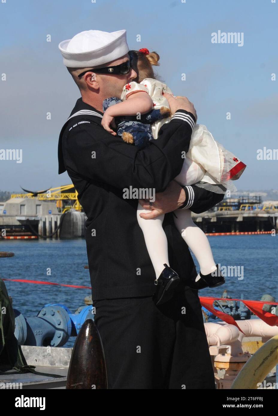 USS San Francisco operations 150209 Stock Photo - Alamy