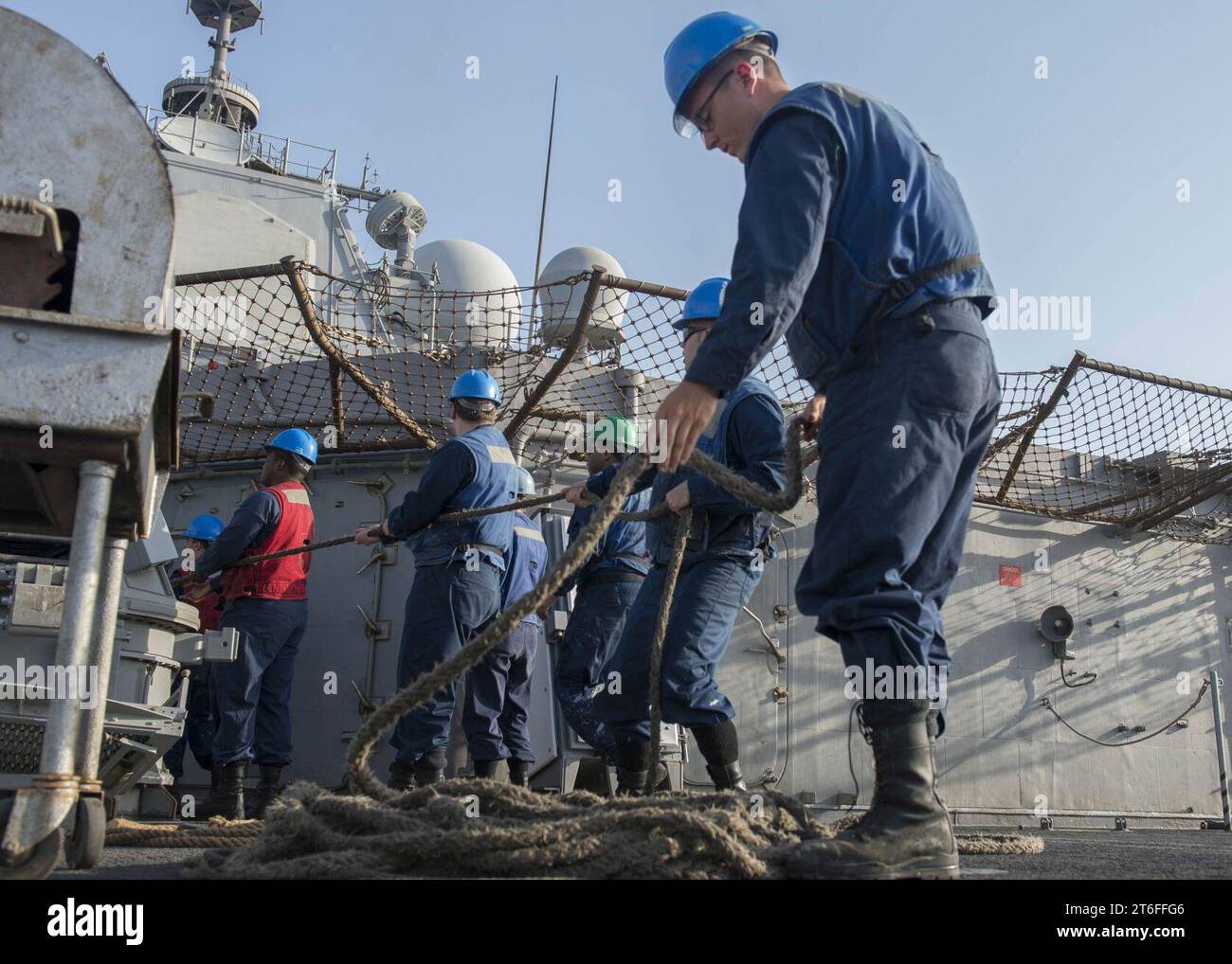 USS SAN JACINTO (CG 56) 131001 Stock Photo - Alamy