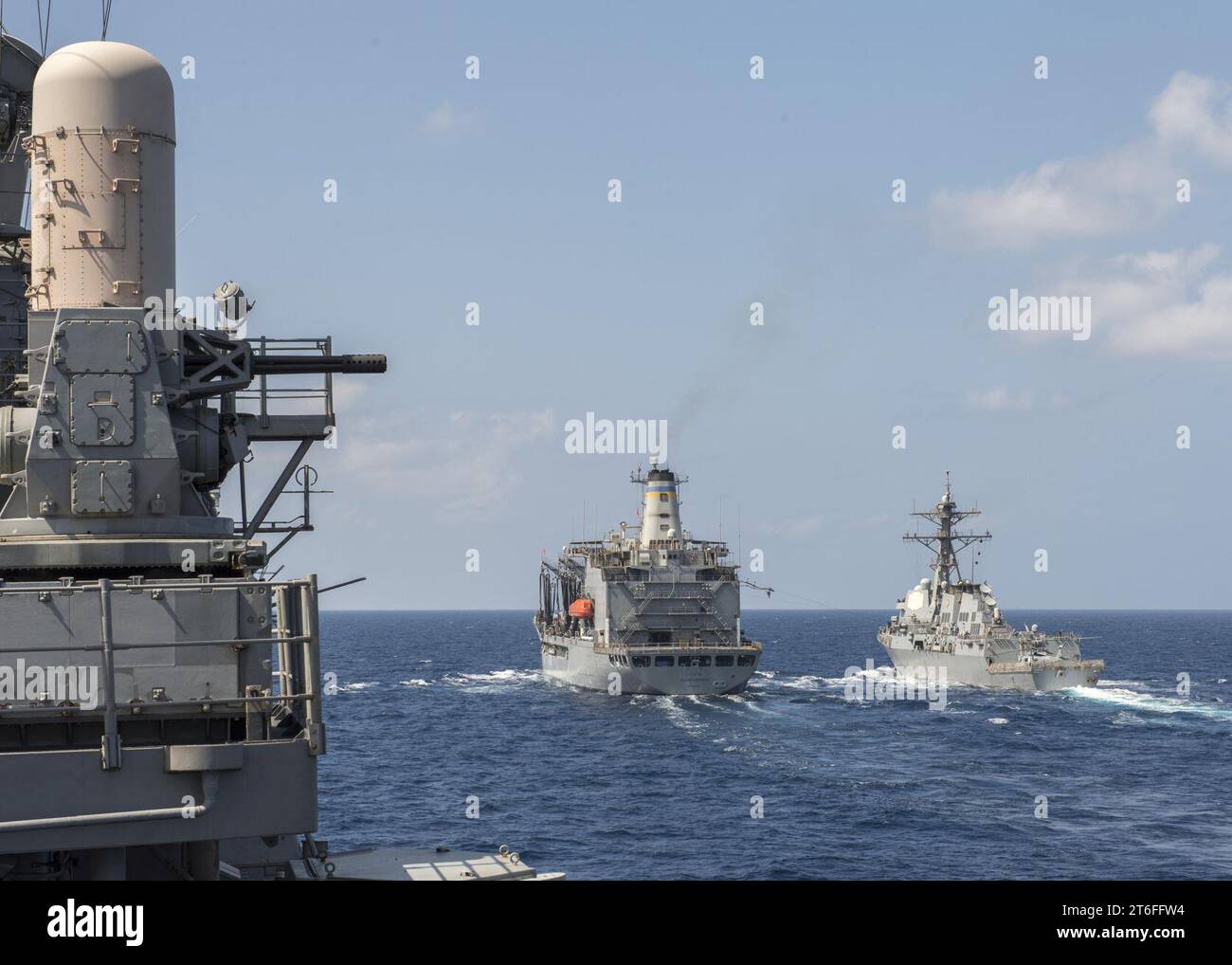 USS SAN JACINTO (CG 56) 131117 Stock Photo - Alamy