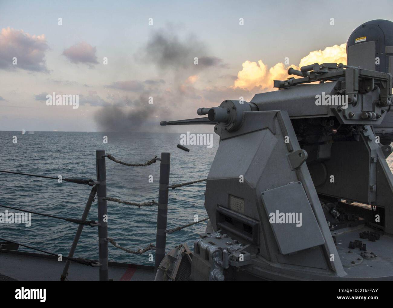 USS SAN JACINTO (CG 56) 131223 Stock Photo - Alamy