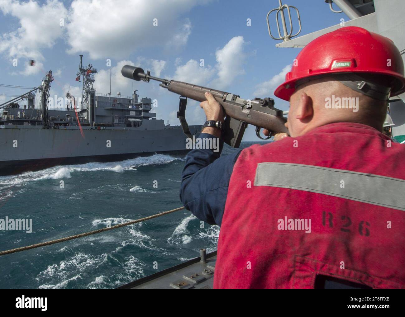 USS SAN JACINTO (CG 56) 131220 Stock Photo - Alamy