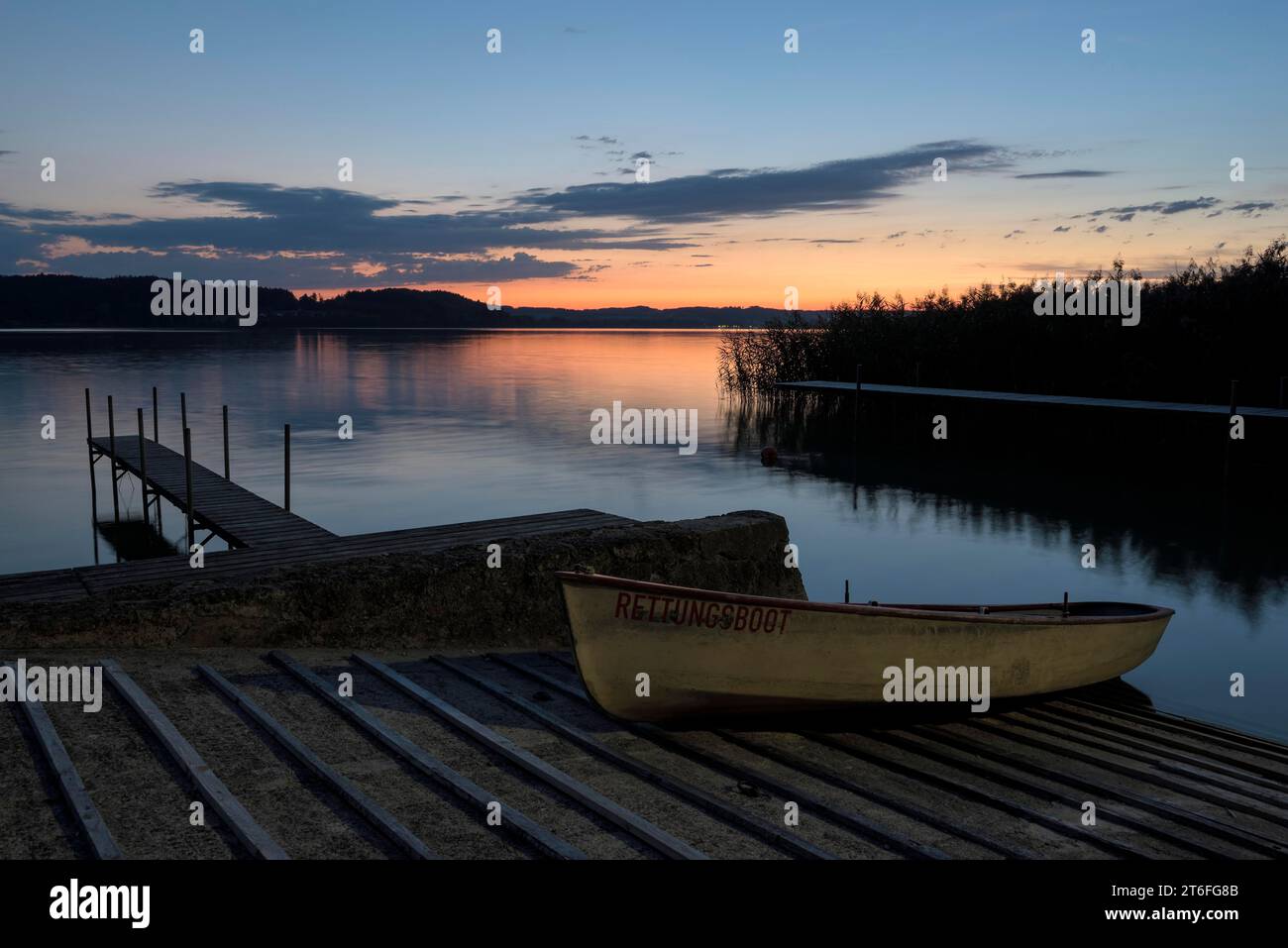 Lake Waginger See, jetty, after sunset, Kuehnhausen, Berchtesgadener ...