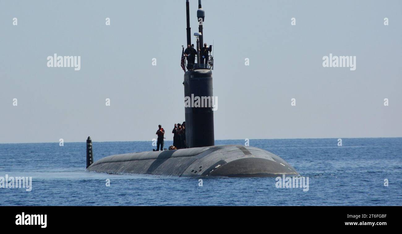 Uss san juan ssn 751 hi-res stock photography and images - Alamy