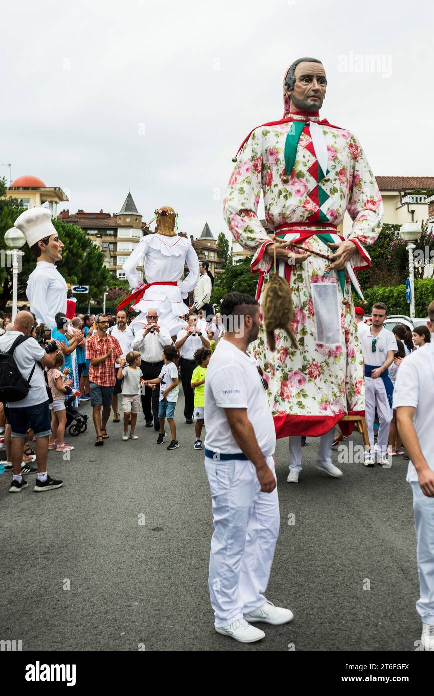 Traditional parade with giant figures, San Sebastian, Donostia, Basque ...