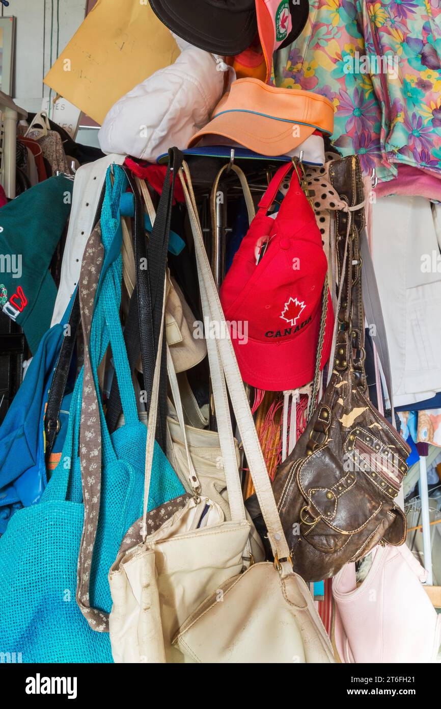 Goods and chattels for sale hi-res stock photography and images - Alamy