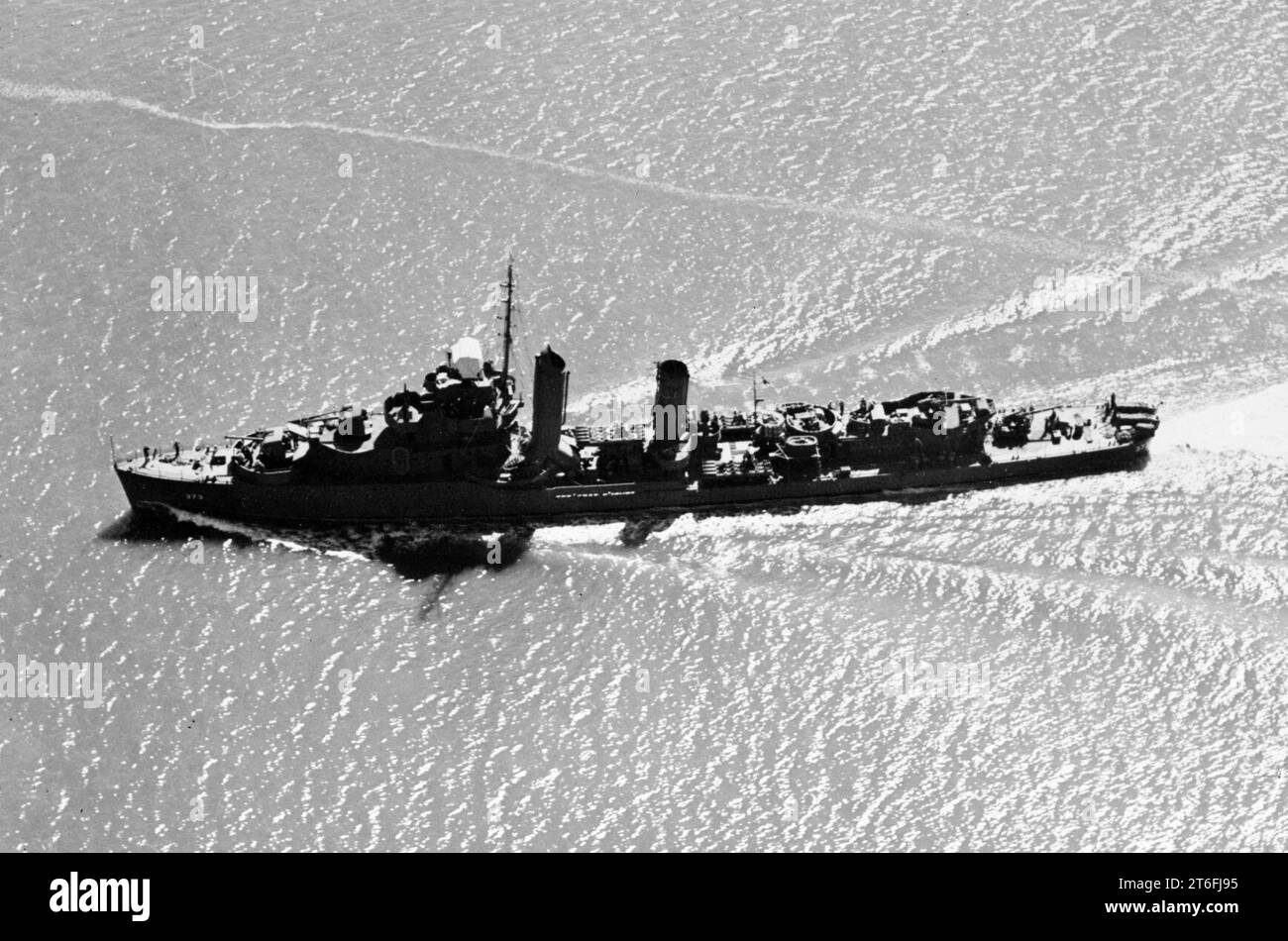 Uss shaw hi-res stock photography and images - Alamy