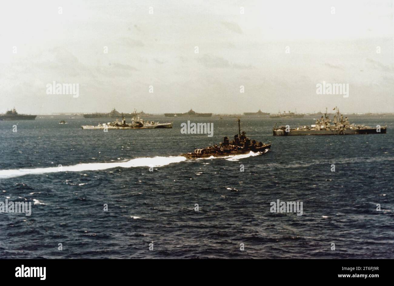USS Shannon (DM-25) underway in Ulithi Atoll, circa in March 1945 Stock ...