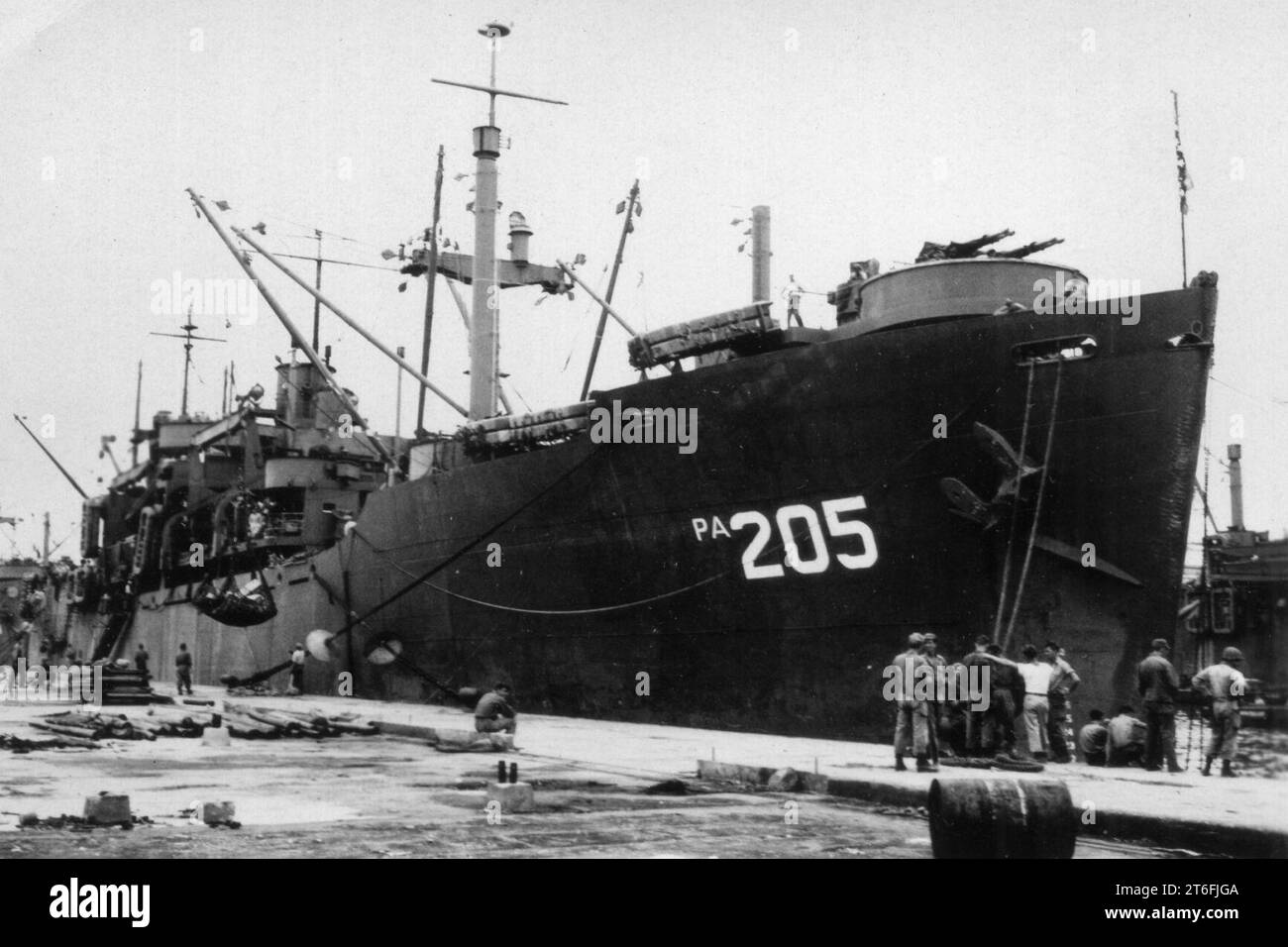 USS Sherburne (APA-205) September 1945 Stock Photo - Alamy