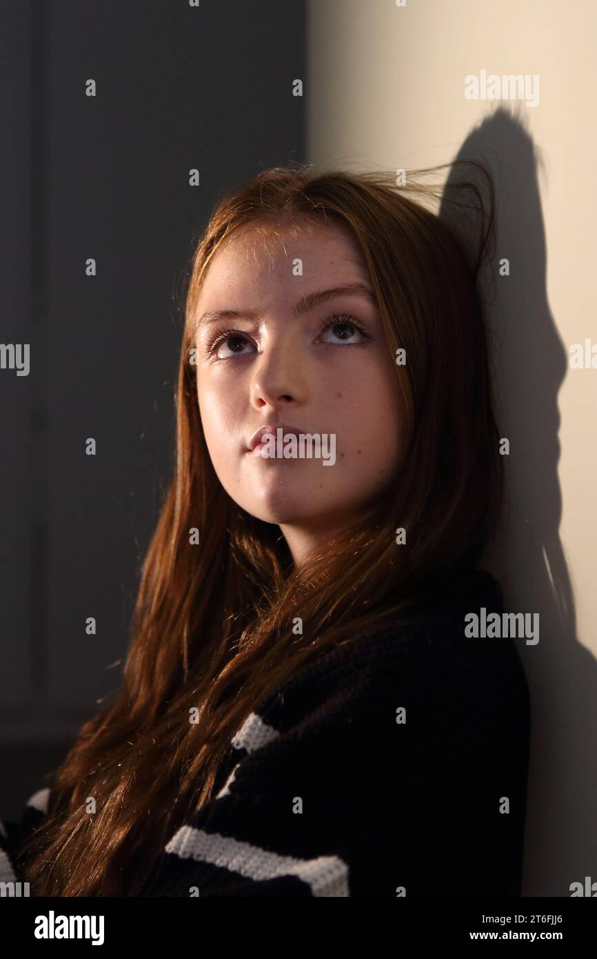 Teenage girl thinking and imagining Stock Photo - Alamy