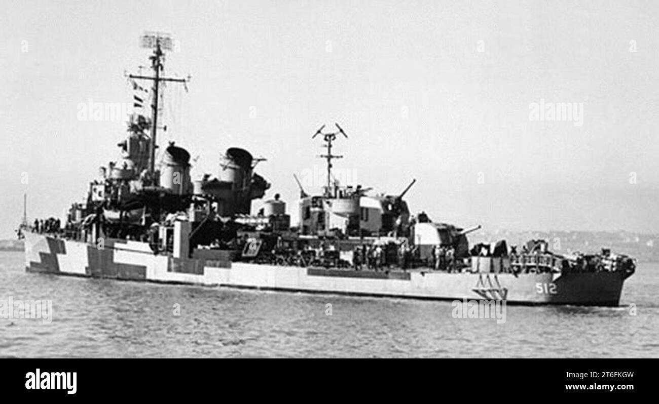 USS Spence (DD-512) in San Francisco Bay, California (USA), on 9 ...
