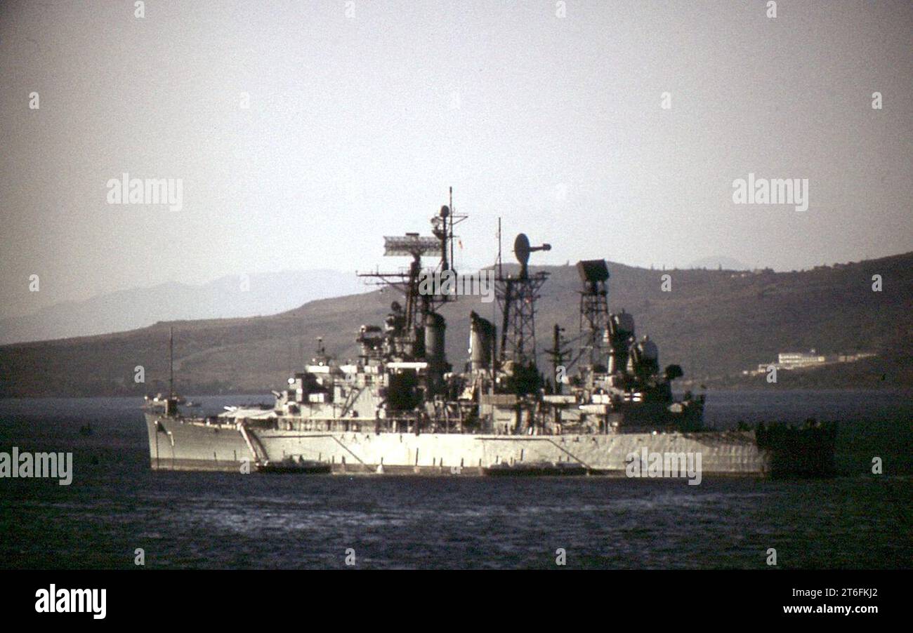 USS Springfield CLG-7 Souda Bay 1972 Stock Photo - Alamy