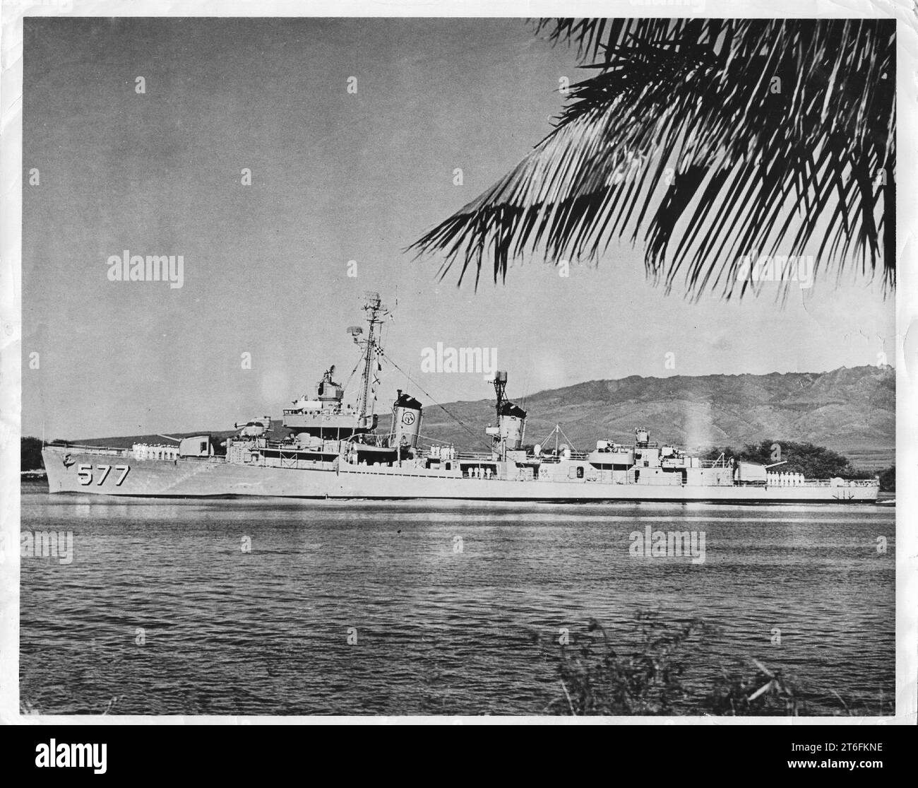USS Sproston (DDE-577) underway, in 1960 Stock Photo - Alamy