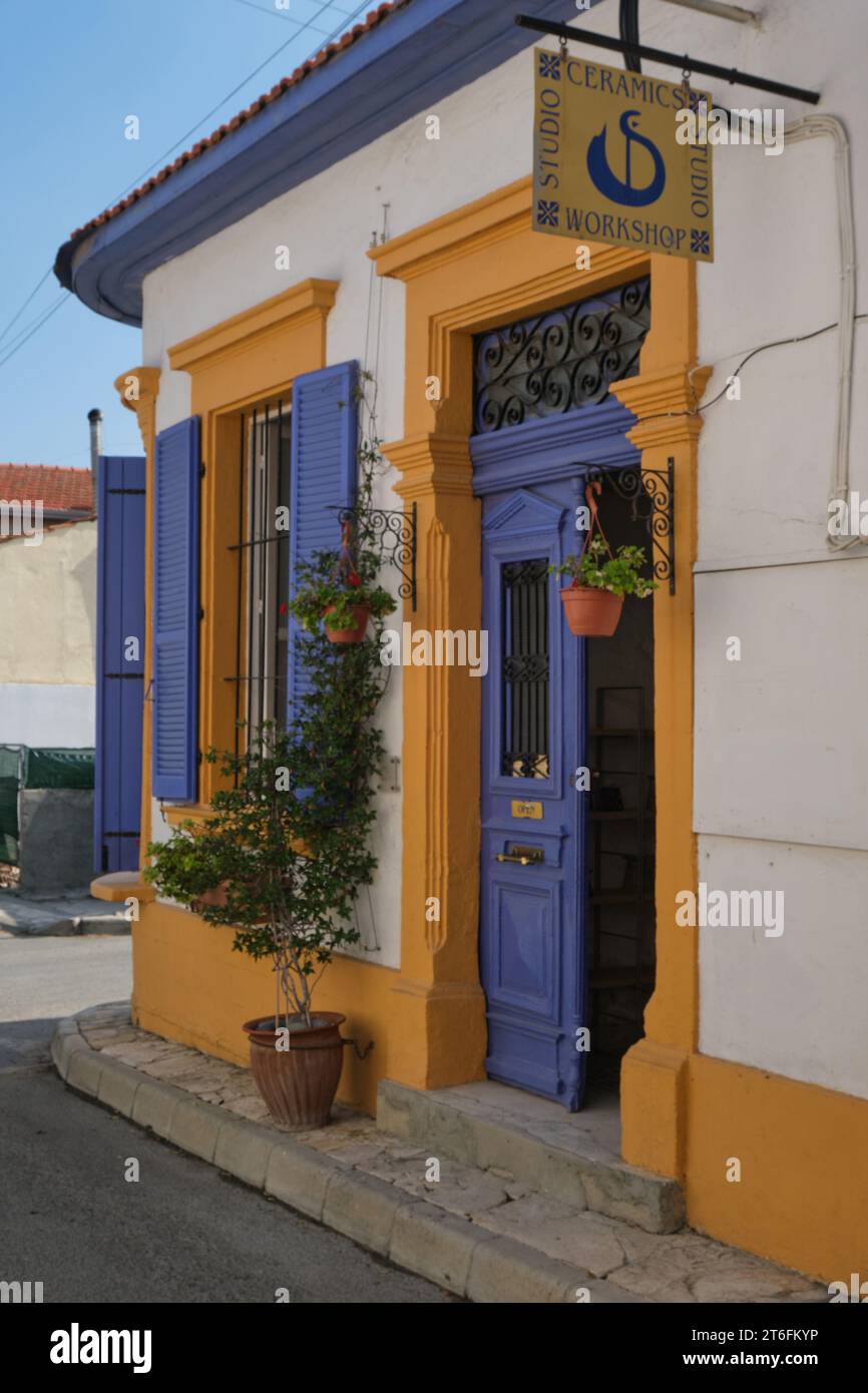 Greek pottery blue shop hi-res stock photography and images - Alamy