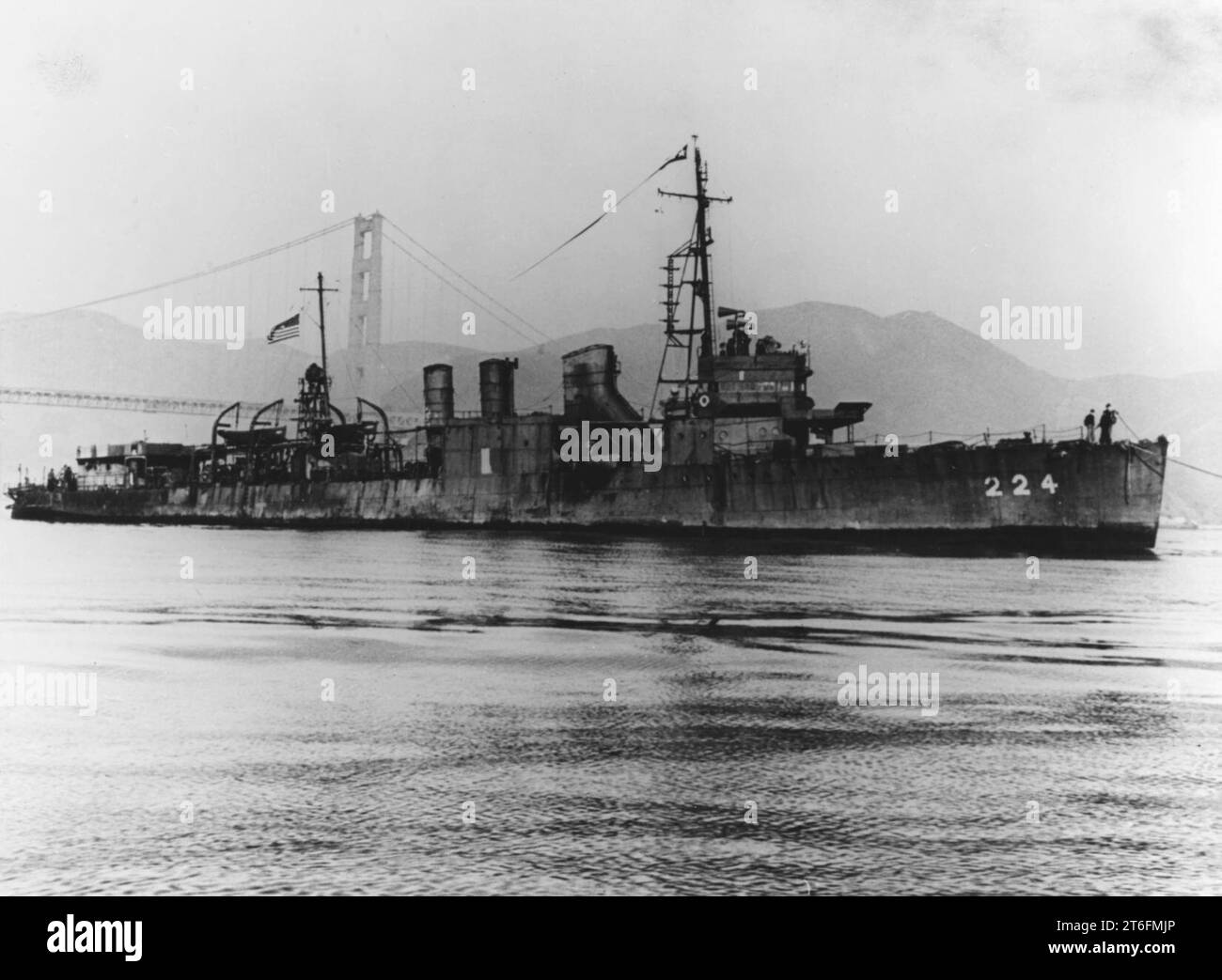 USS Stewart (DD-224) arriving at San Francisco in March 1946 Stock ...