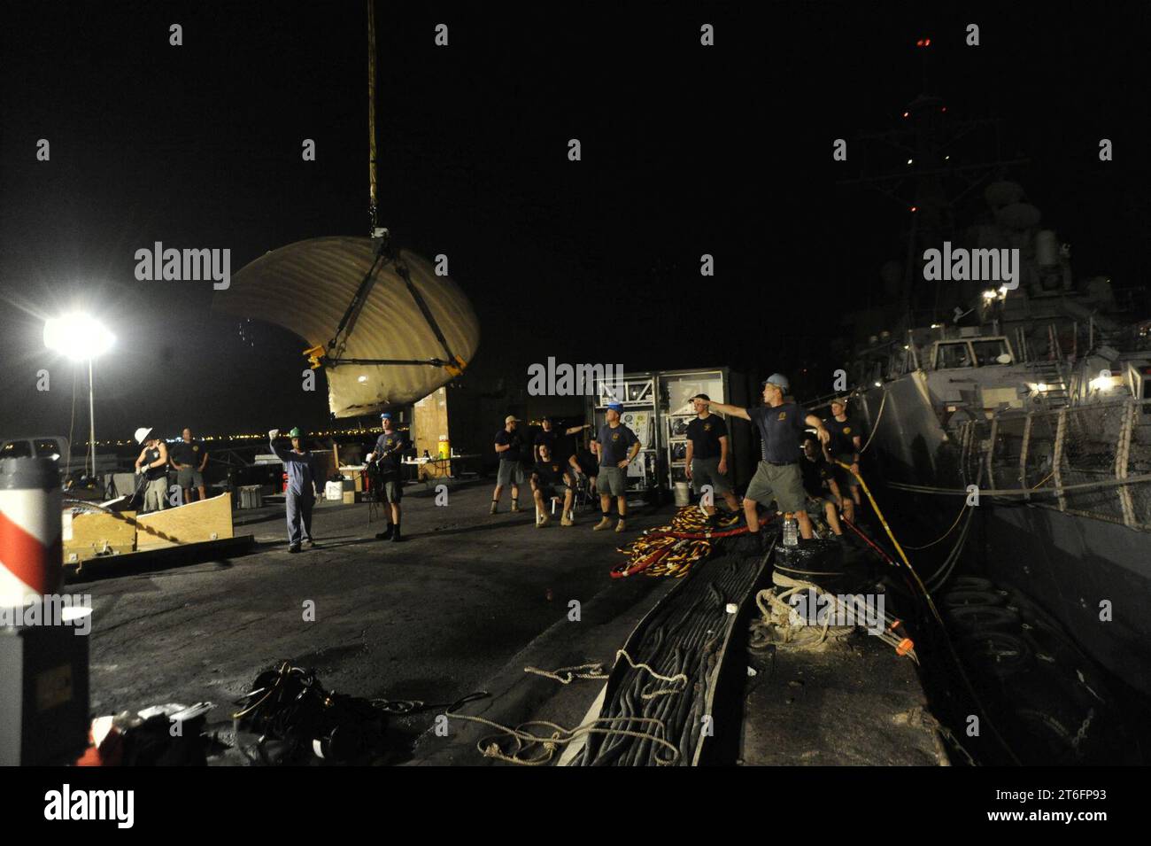 USS Sullivans CPP blade change out Stock Photo - Alamy