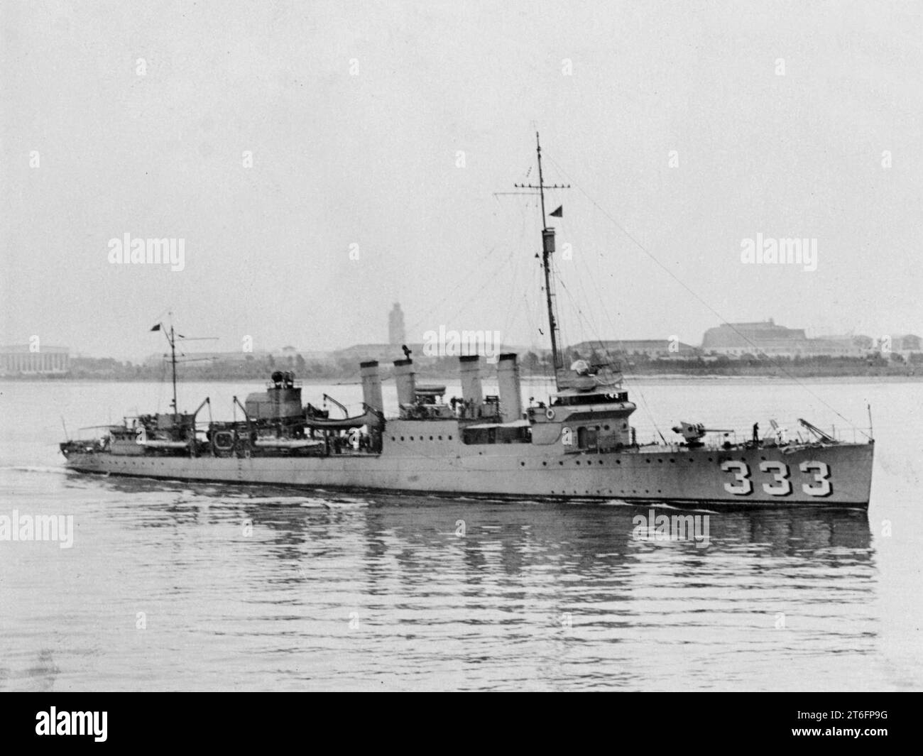 USS Sumner (DD-333) underway, in the 1920s Stock Photo - Alamy