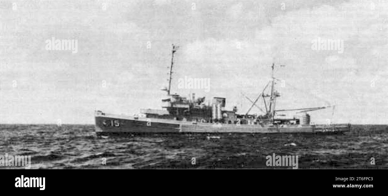 USS Sunbird (ASR-15) underway in 1959 Stock Photo - Alamy