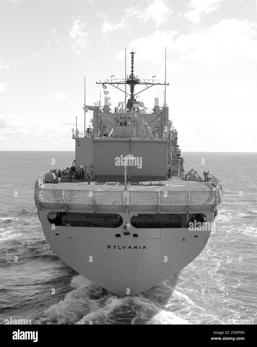 USS Sylvania (AFS-2) underway in the Chesapeake Bay on 1 February 1989 (6453519 Stock Photo - Alamy