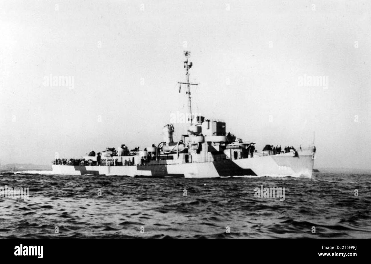 USS Tatum (DE-789) underway on 9 January 1944 Stock Photo - Alamy