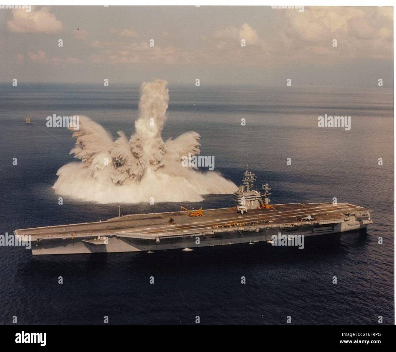 Uss theodor roosevelt hi-res stock photography and images - Alamy