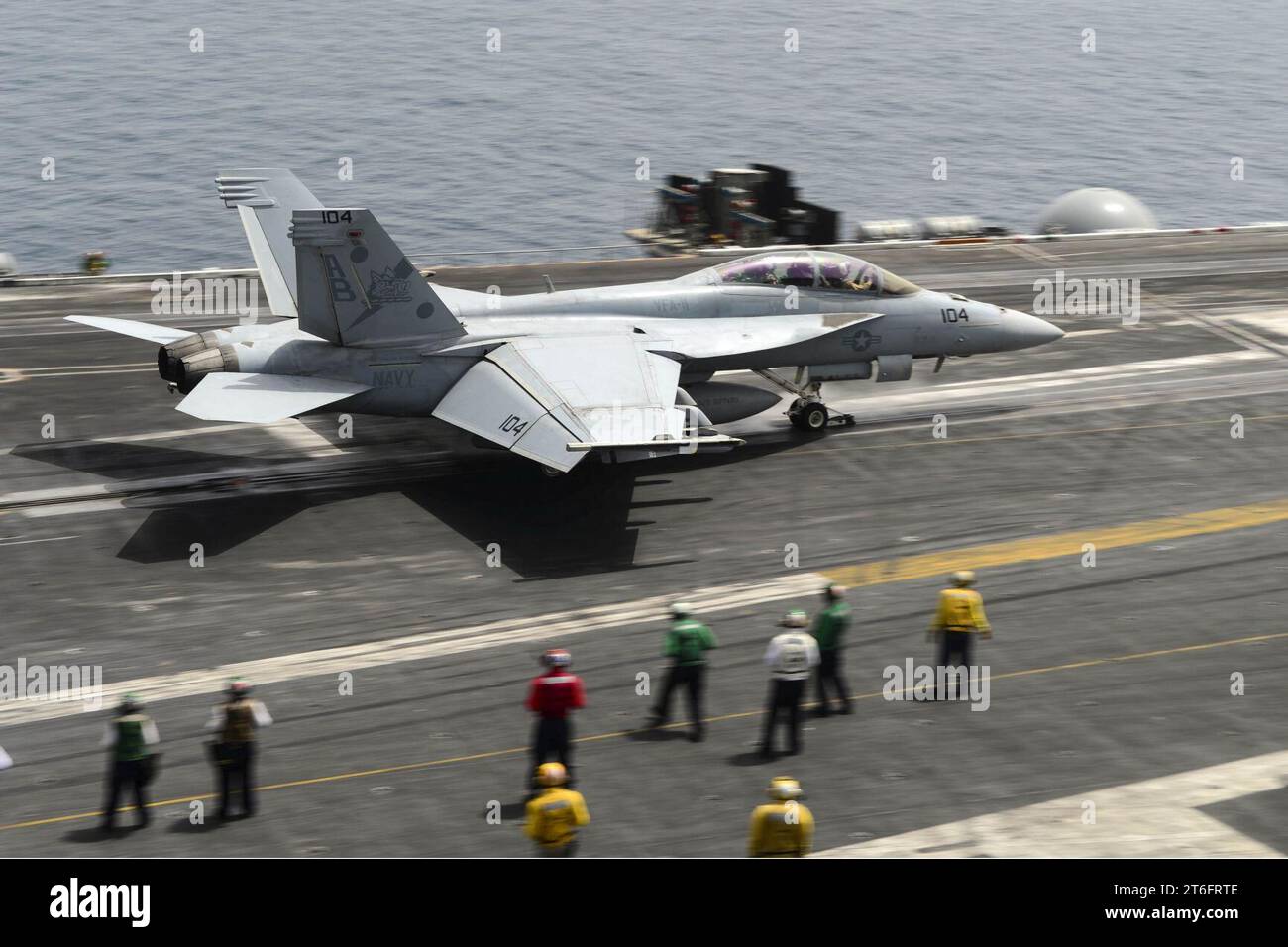 USS Theodore Roosevelt (CVN 71) 150416 Stock Photo - Alamy