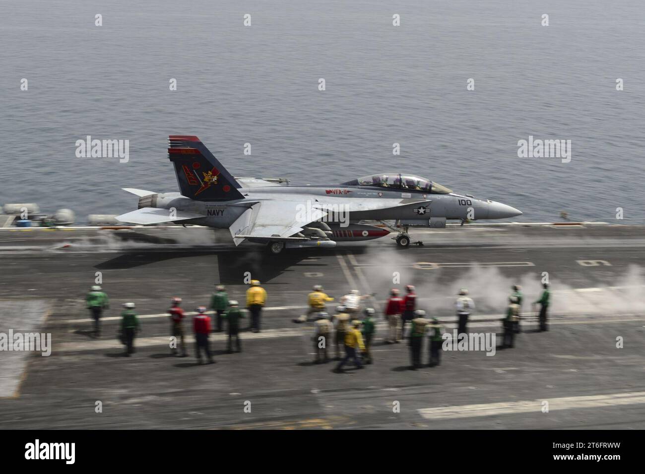 USS Theodore Roosevelt (CVN 71) 150416 Stock Photo - Alamy