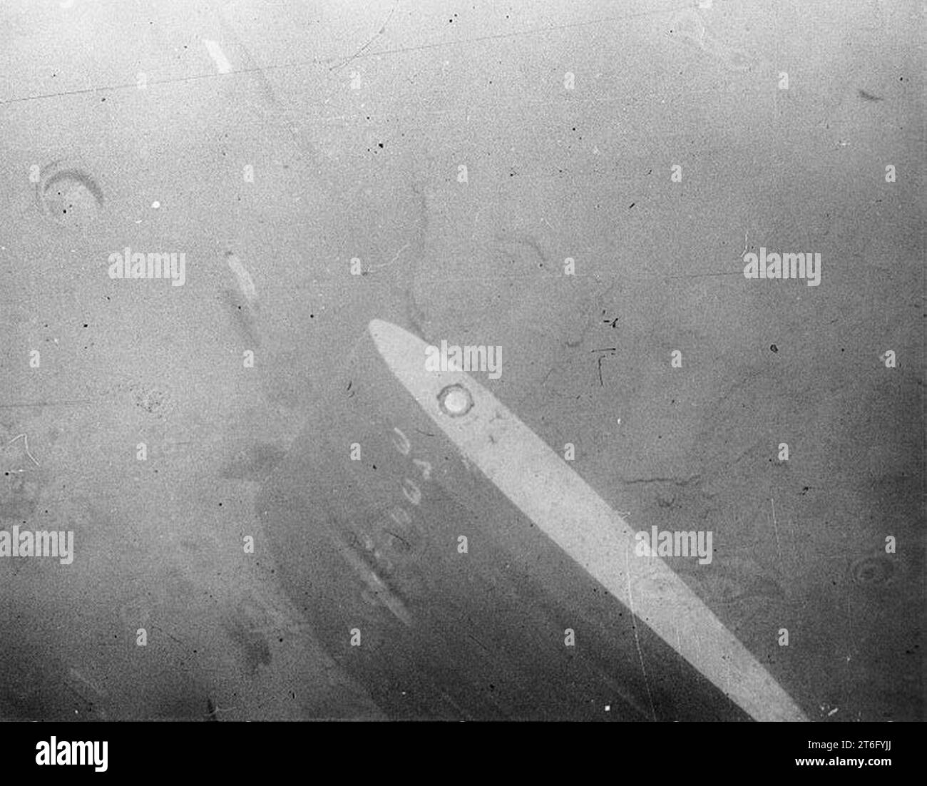 USS Thresher (SSN-593) rudder sunk Stock Photo - Alamy