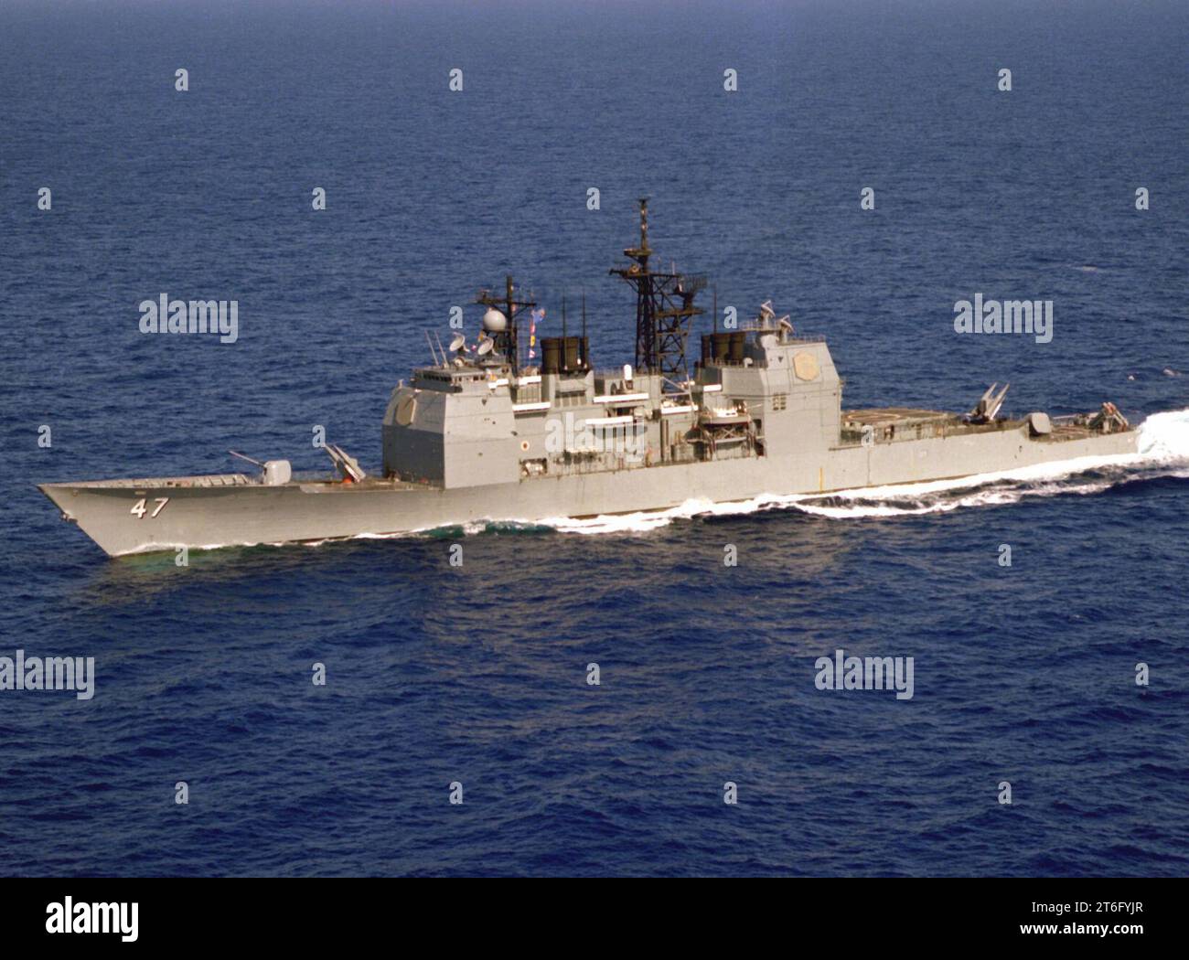 Uss ticonderoga cg 47 hi-res stock photography and images - Alamy
