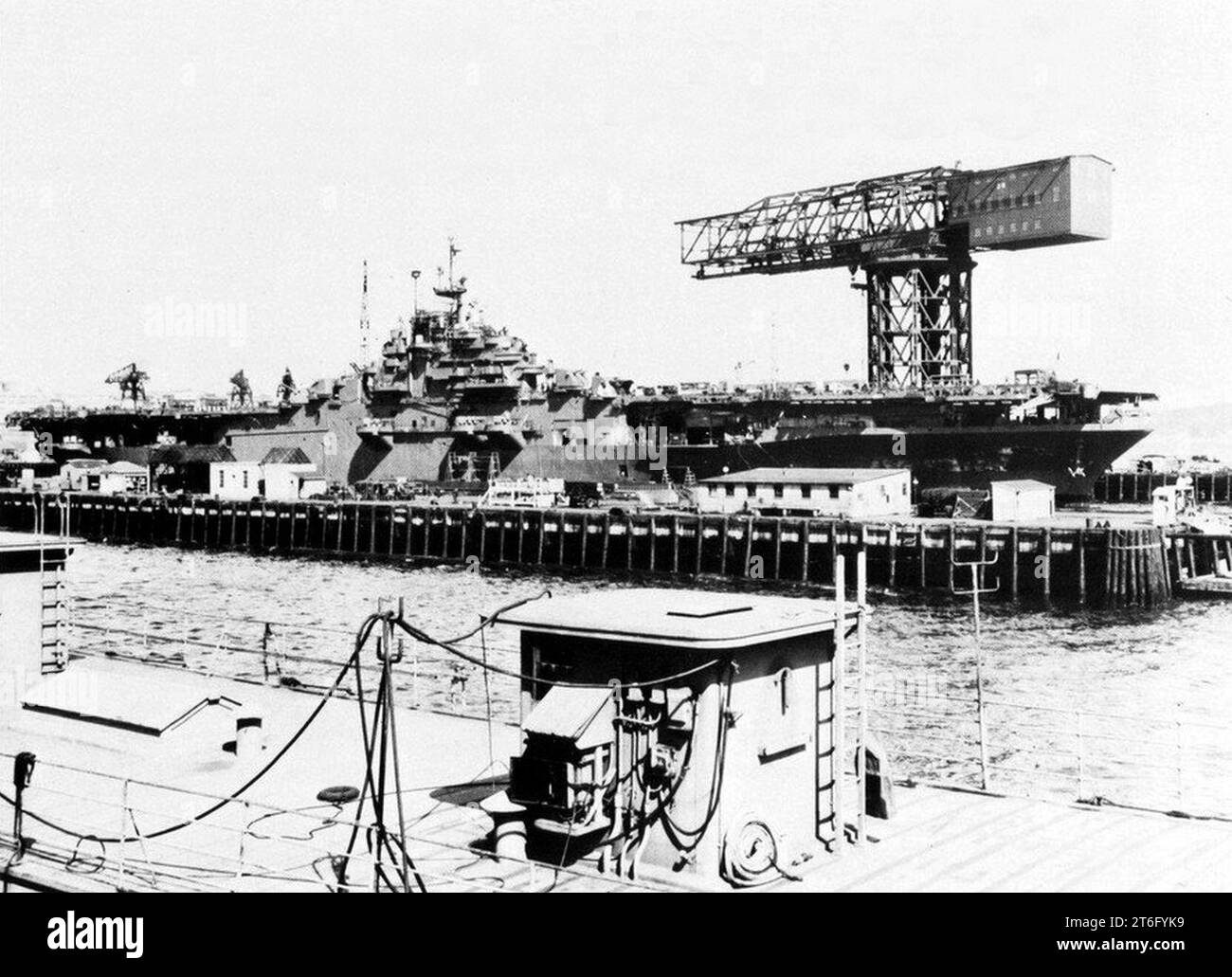 USS Ticonderoga (CV-14) at the Puget Sound Naval Shipyard in 1945 Stock ...