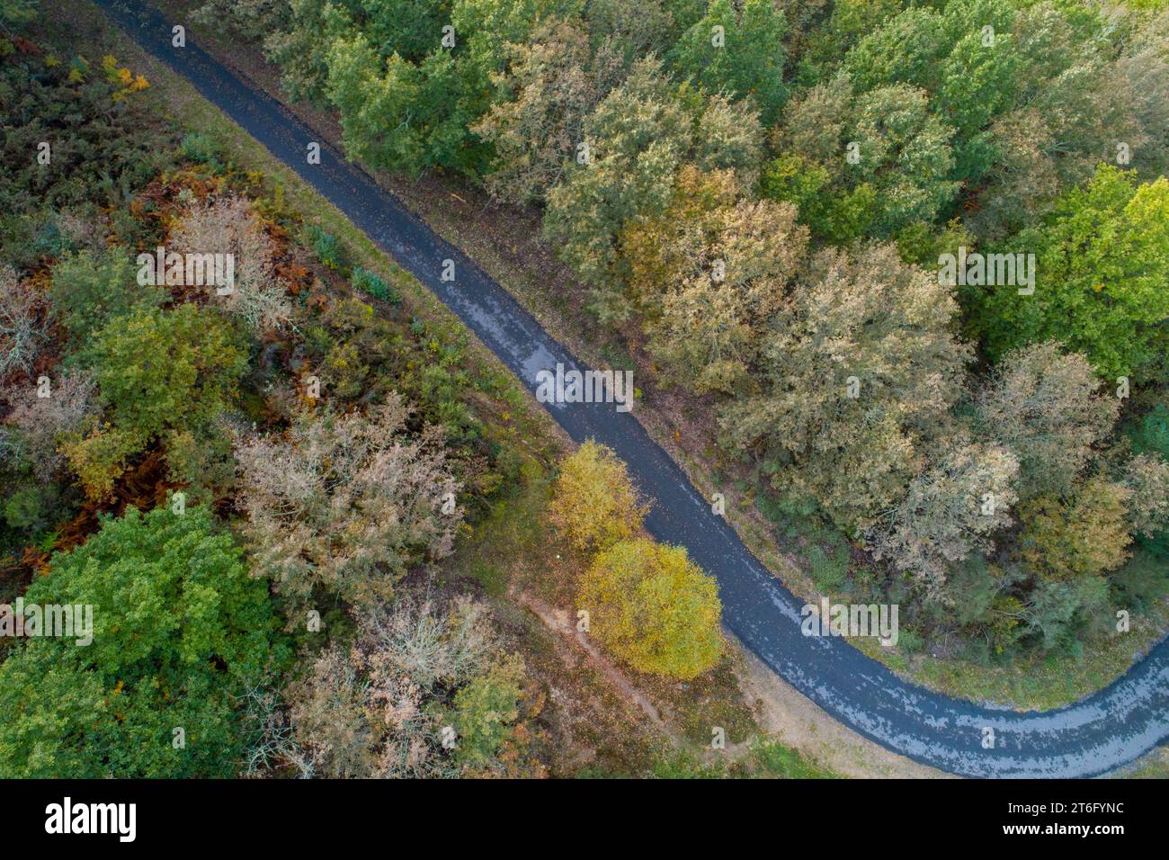 Aerial view of footpath hi-res stock photography and images - Alamy
