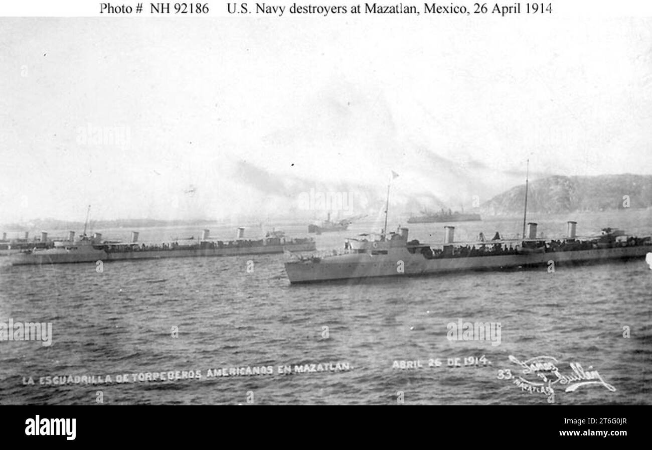 USS Truxtun (DD-14) and USS Whipple (DD-15) at Mazatlan, Mexico, 26 ...