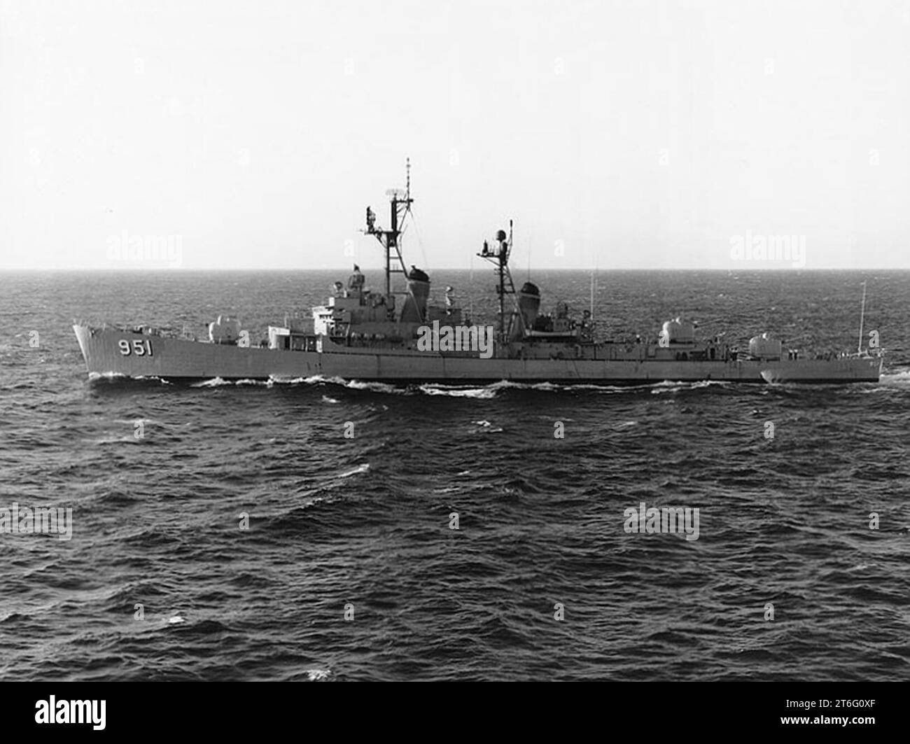 USS Turner Joy (DD-951) underway in the Pacific Ocean 1980 Stock Photo ...