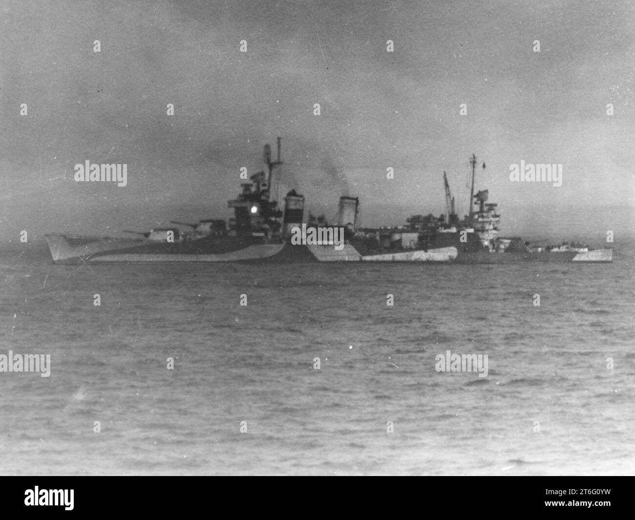 USS Tuscaloosa (CA-37) off Iwo Jima, 16 February 1945 Stock Photo - Alamy